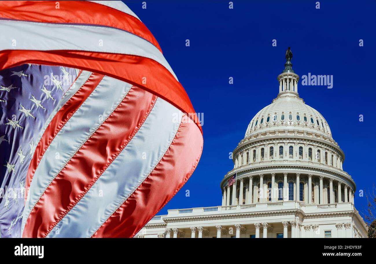 Us capitol building flag hi-res stock photography and images - Alamy