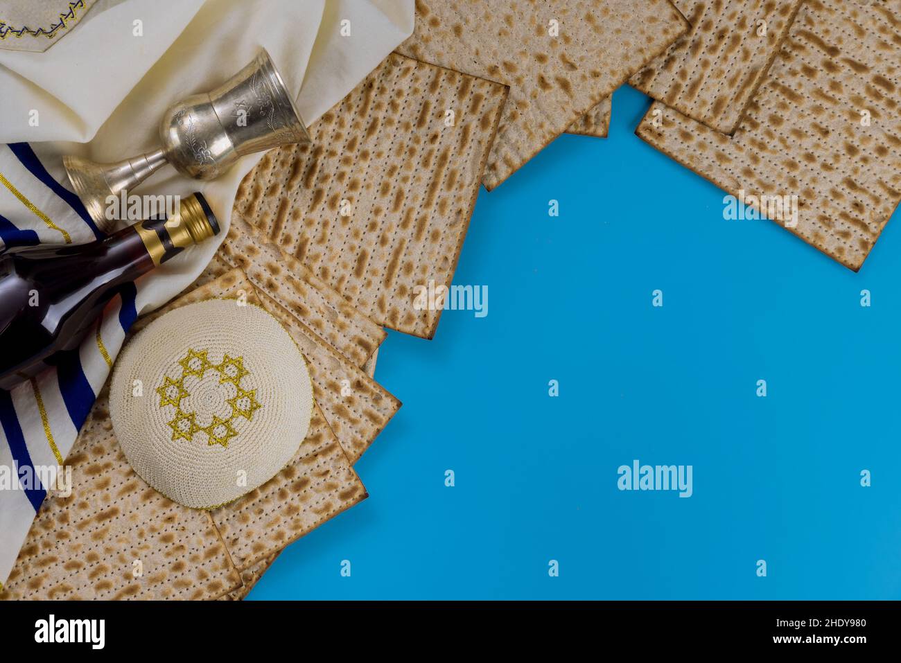Kiddush hi-res stock photography and images - Alamy