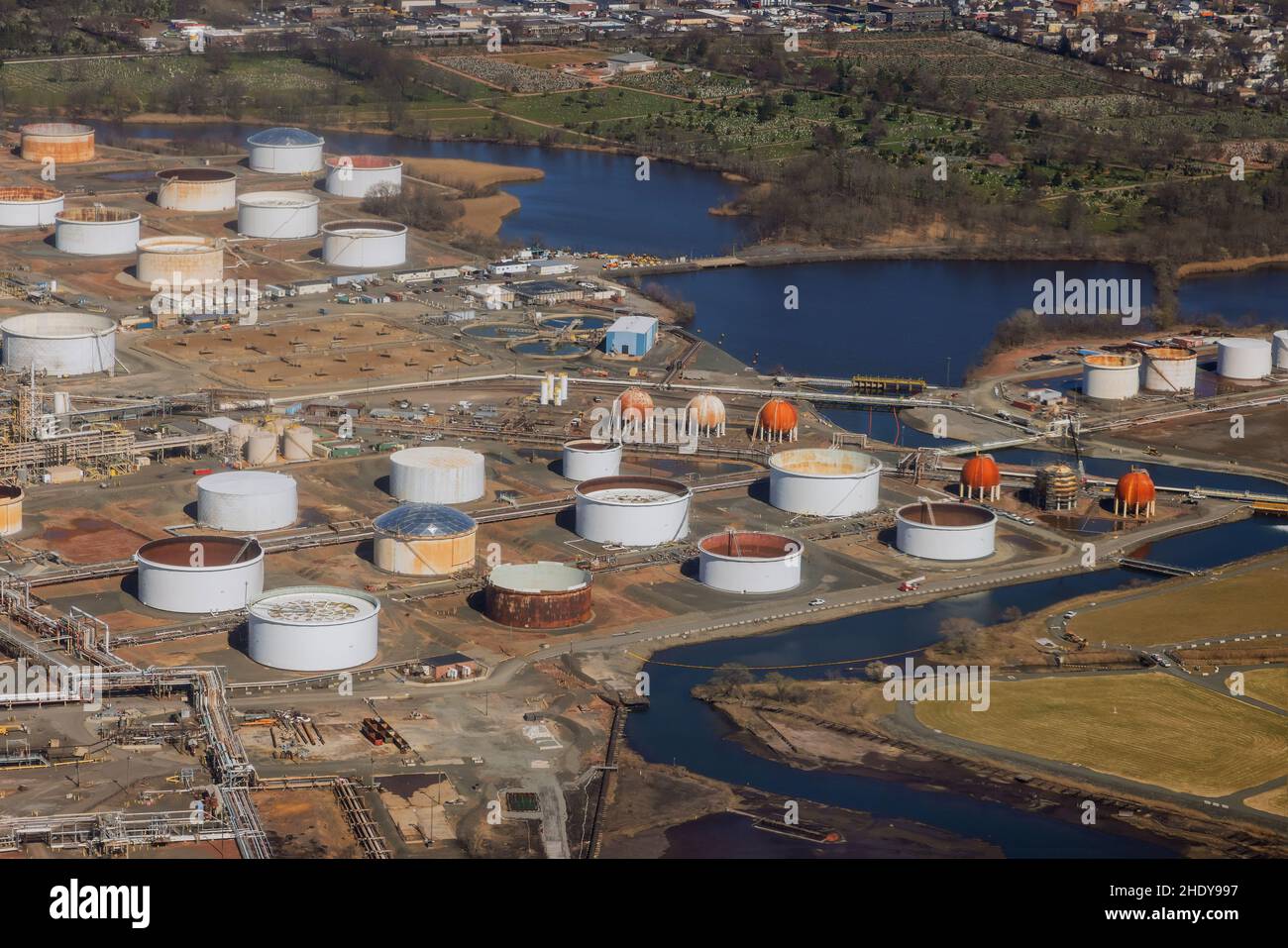 chemical plant, oil tank, oil refinery, chemical plants, oil tanks, oil ...