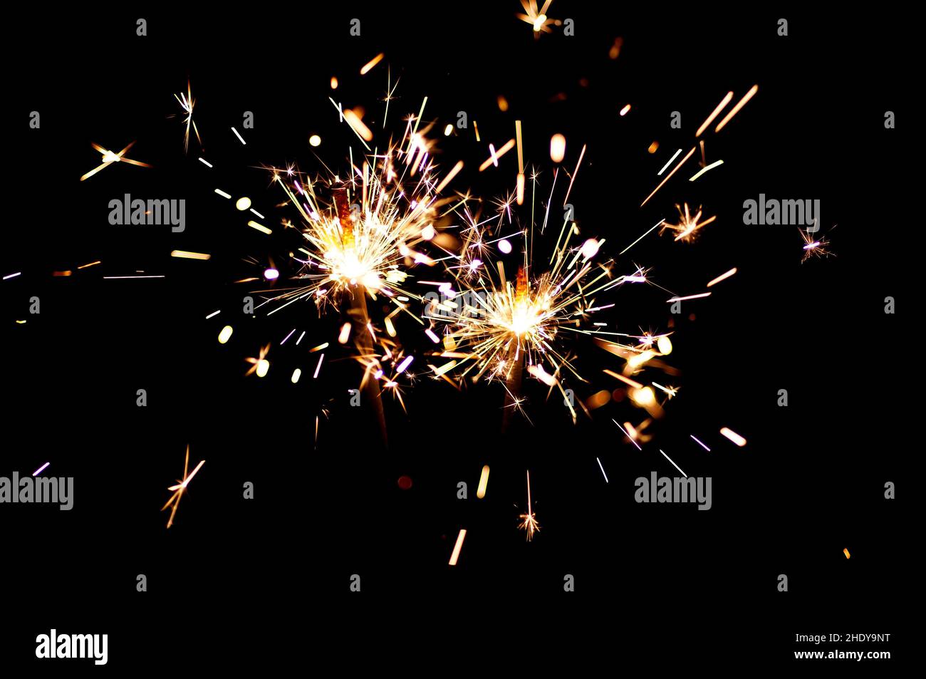 Sparkler displays hi-res stock photography and images - Alamy