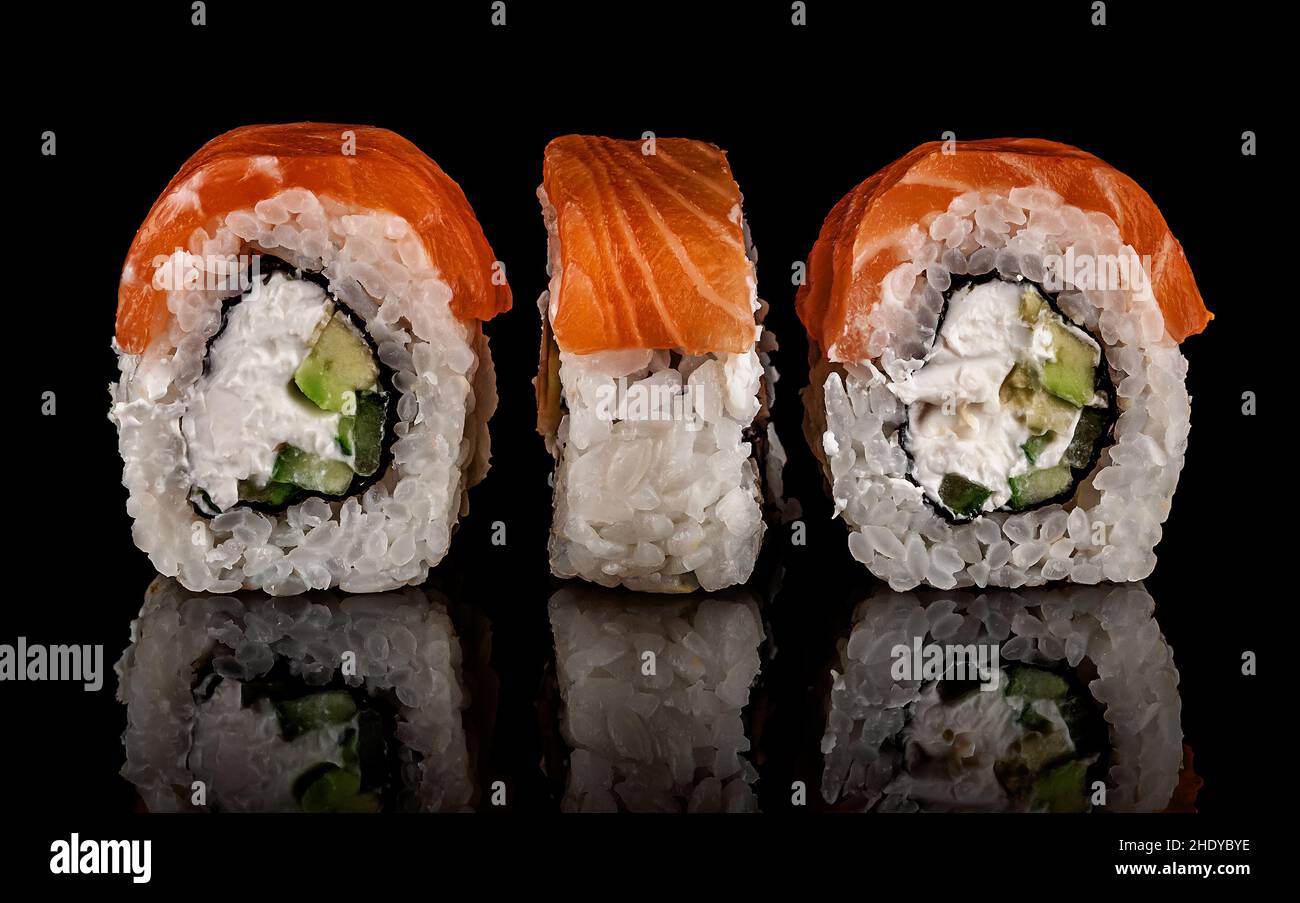 sushi, inside out rolls, uramaki, sushis, uramakis Stock Photo - Alamy