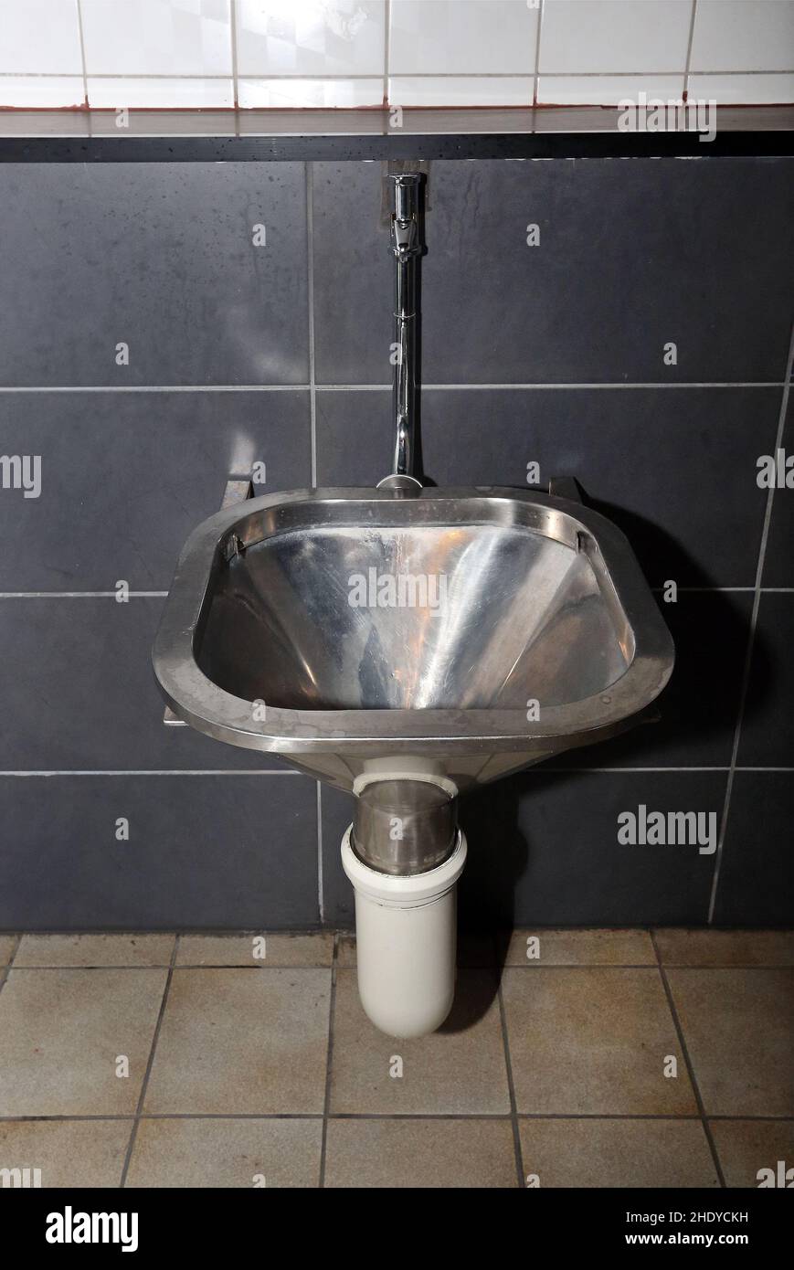 Spittoon hi-res stock photography and images - Alamy