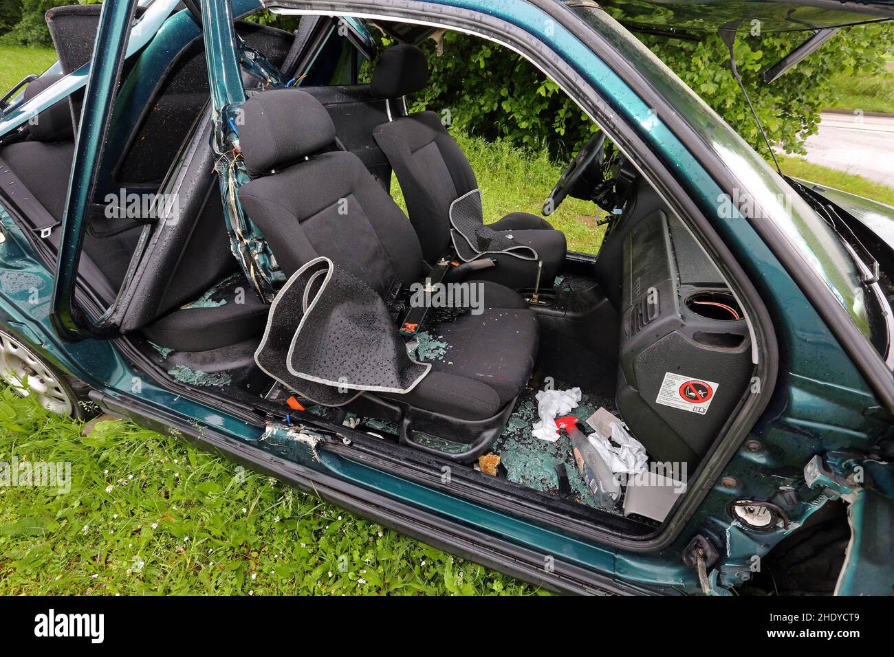 car wreck, total loss, accident damaged car, car wrecks, accident ...