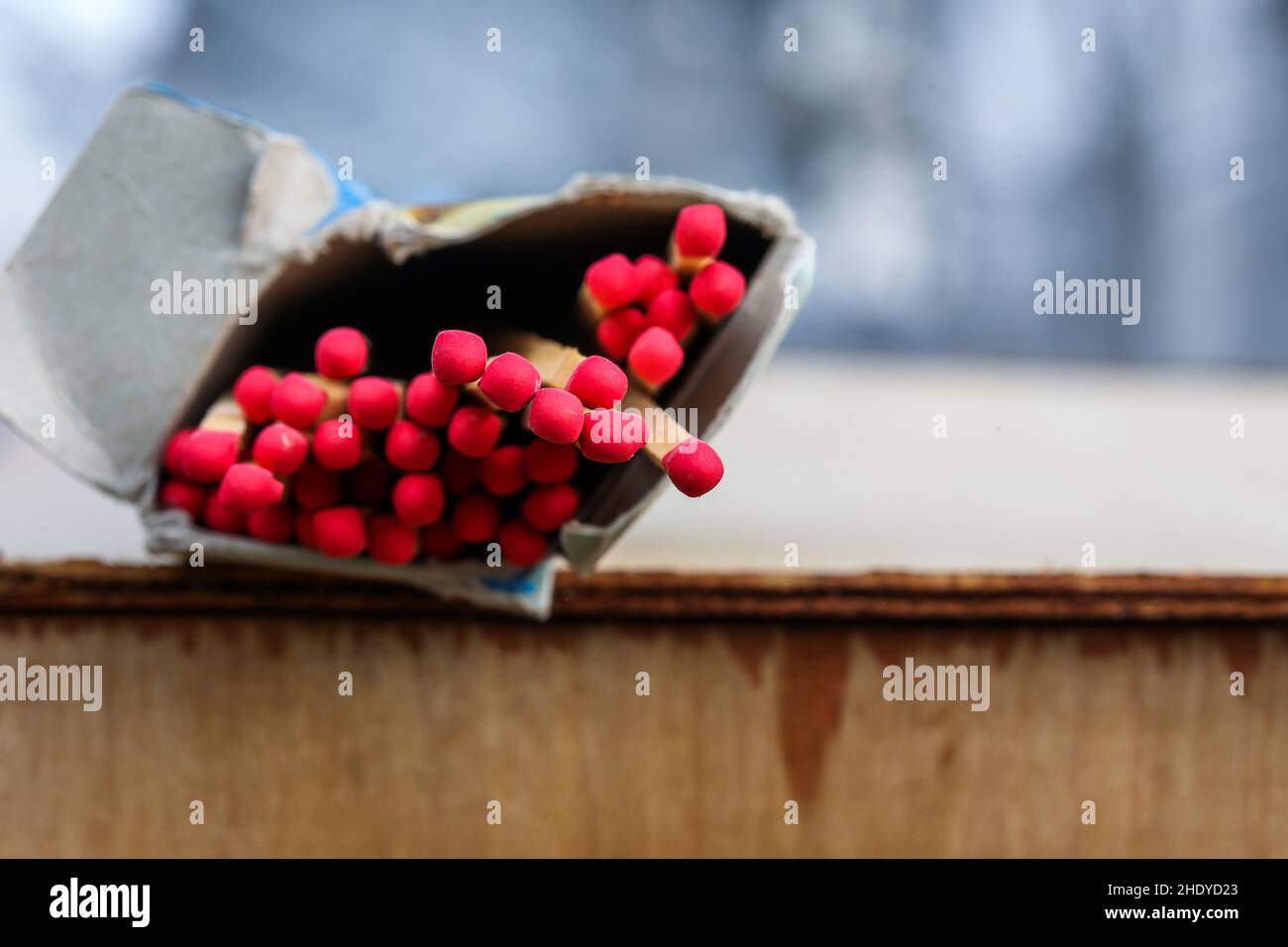 Paper matchbox with matches outside close up Stock Photo - Alamy