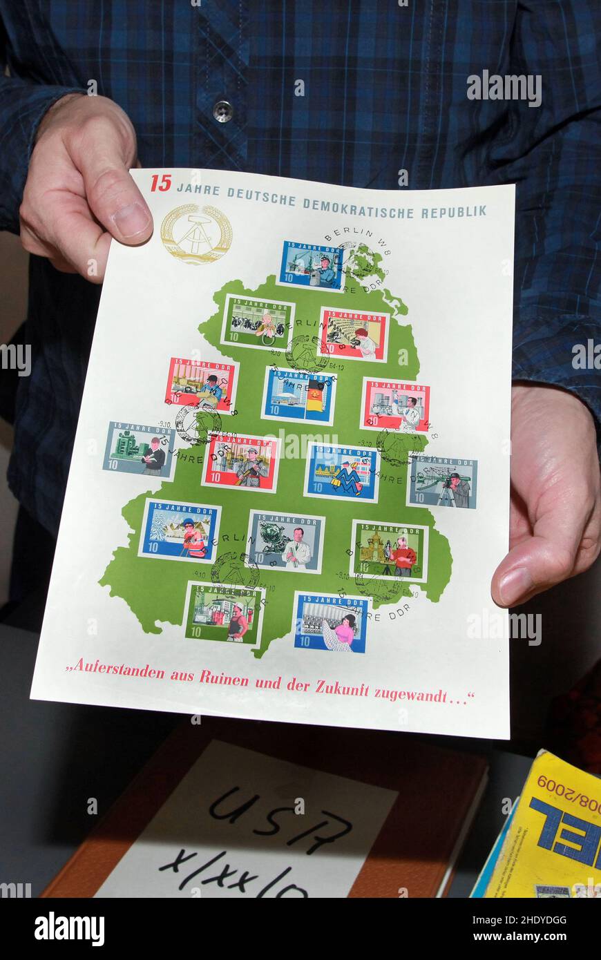 Hand stamps hi-res stock photography and images - Alamy