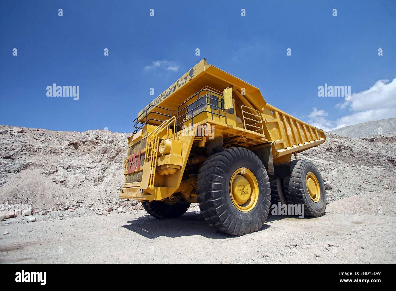 dump truck, copper mining, dump trucks Stock Photo - Alamy