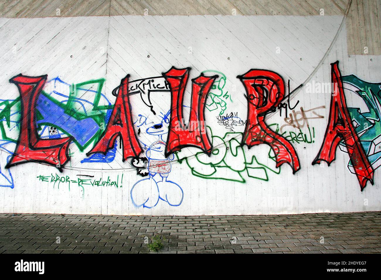 graffiti, laura, graffitis Stock Photo - Alamy