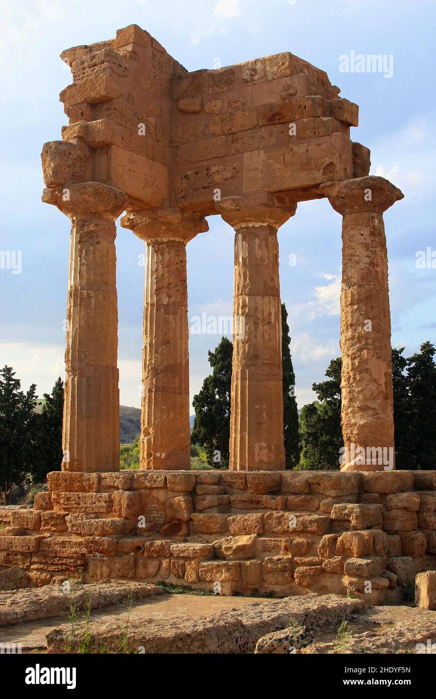 archaeology, columns, valley of the temples, archaeologies, cleft ...