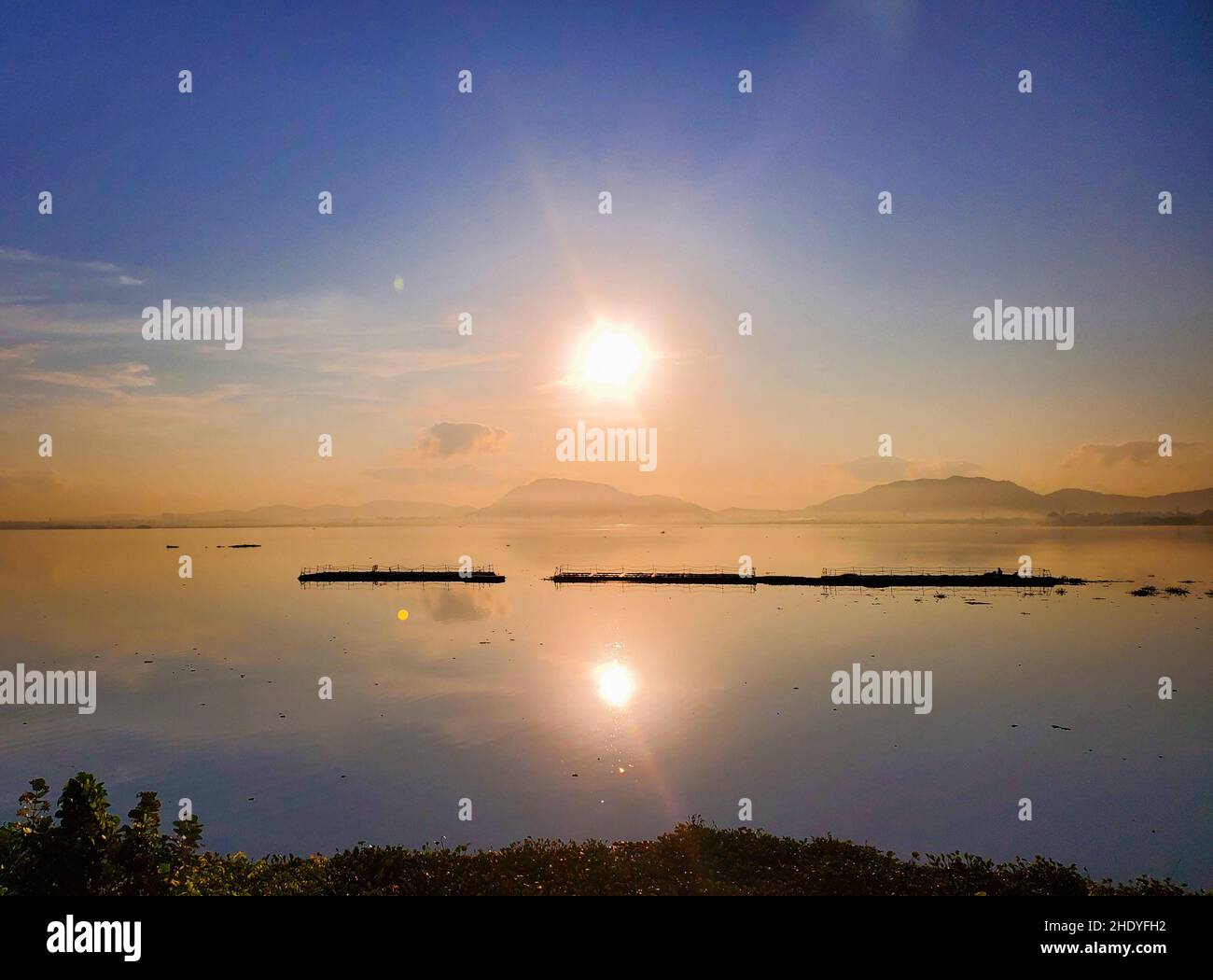 Good morning sun hi-res stock photography and images - Alamy