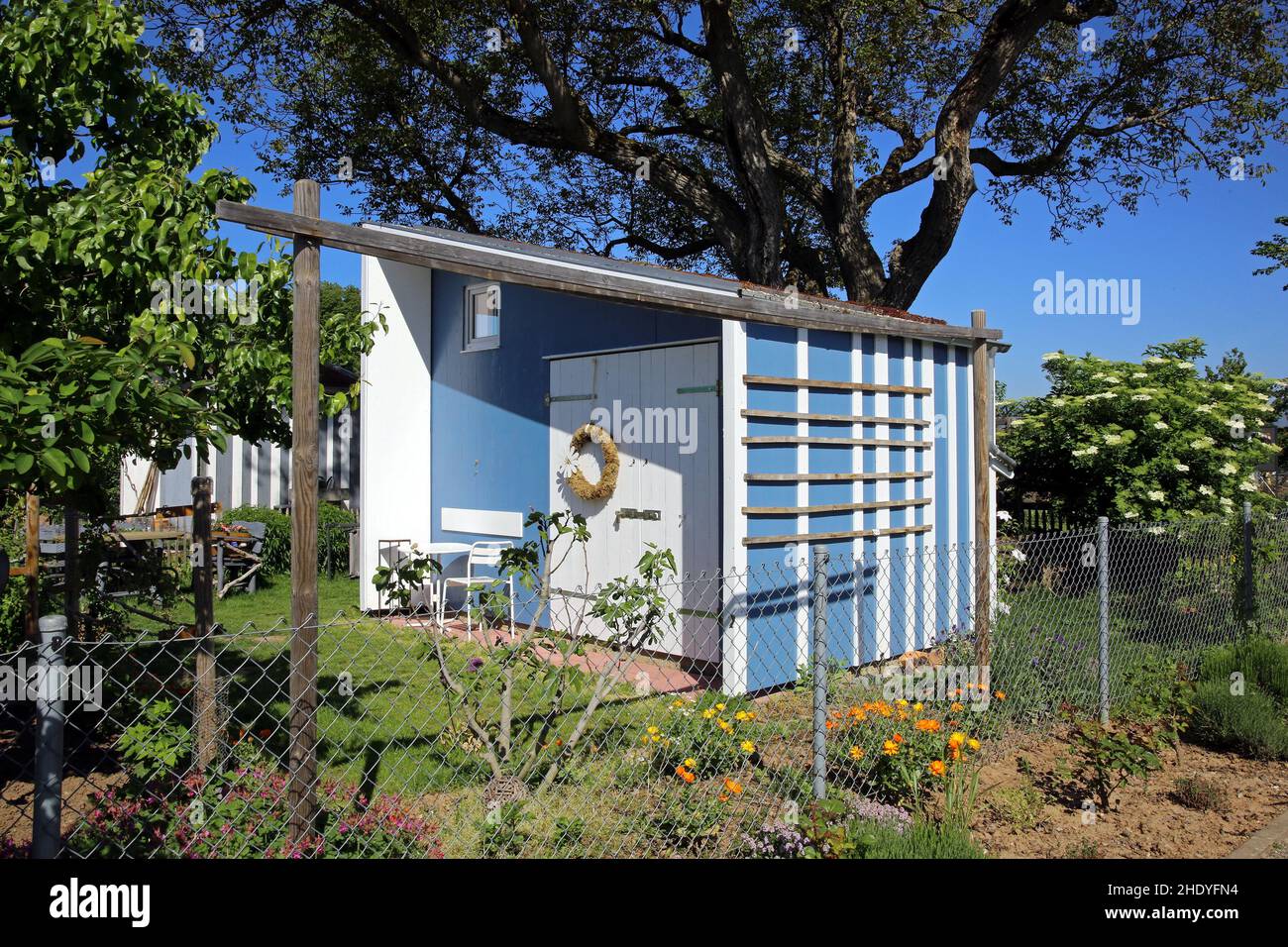 allotment, garden arbor, allotments, arbors, bower Stock Photo - Alamy