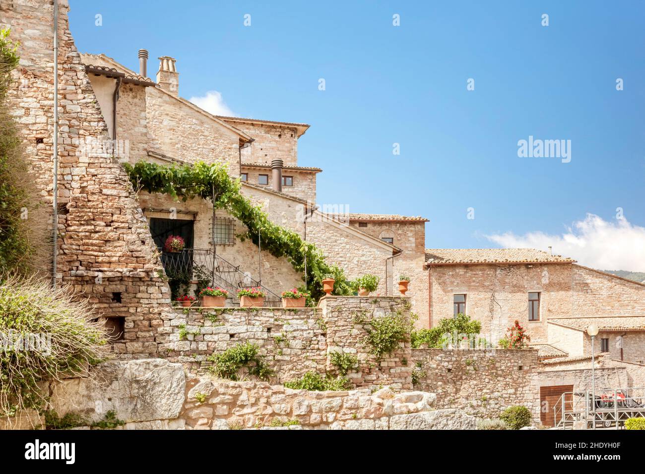 stone house, typical feature, central italy, stone houses, typical ...