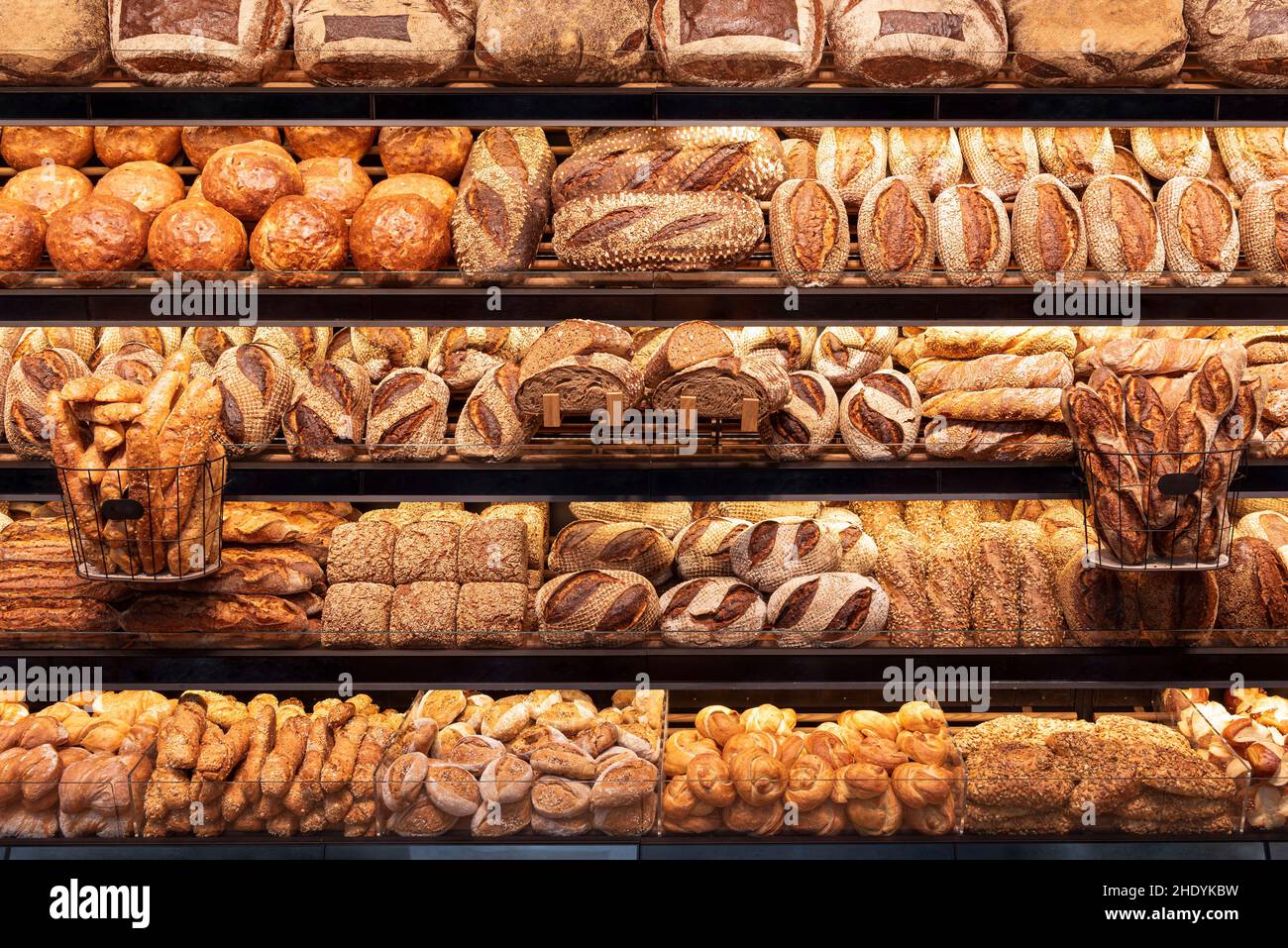 Pastry bakery pastries bakeries hi-res stock photography and images - Alamy
