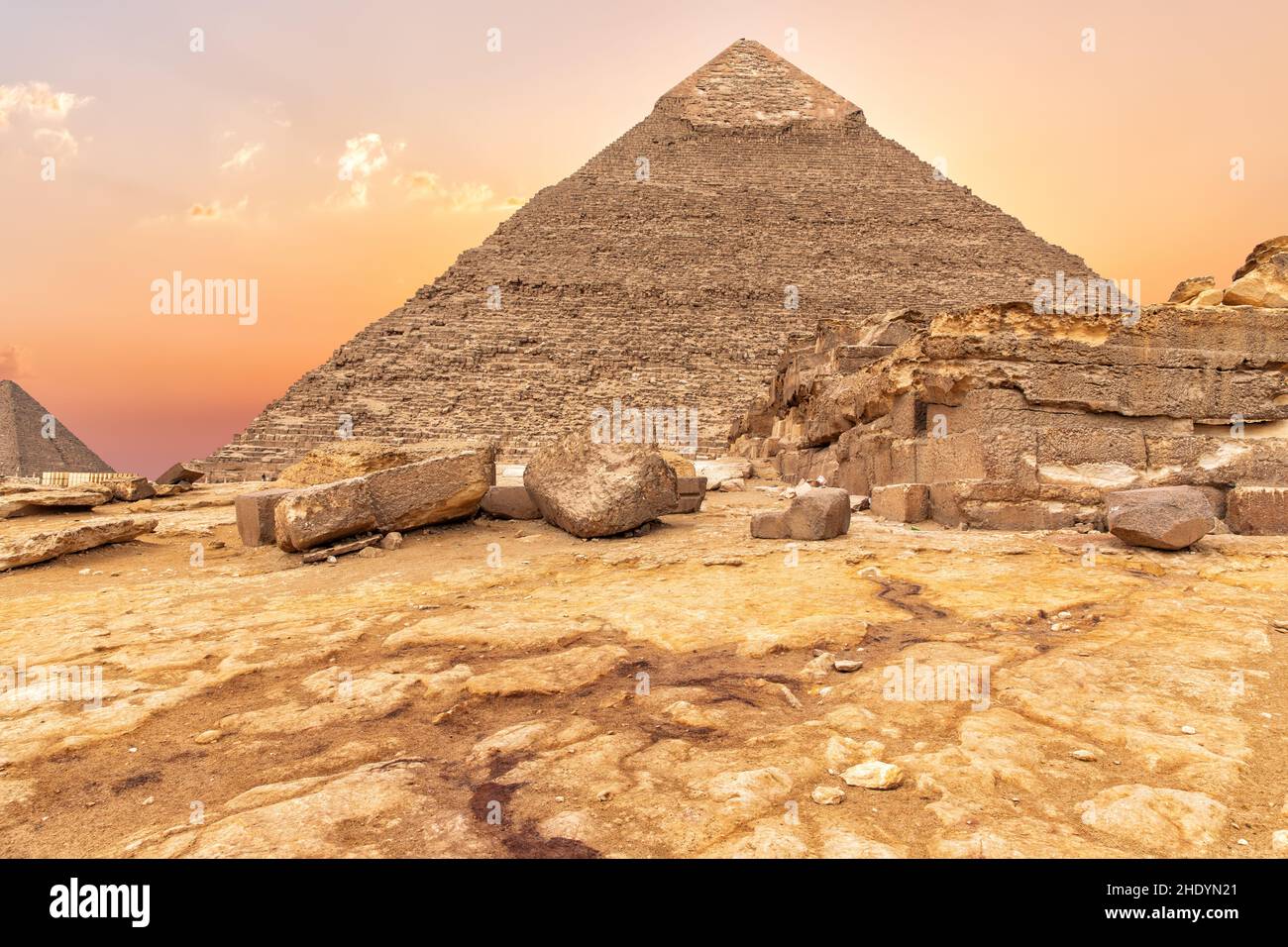 pyramid shape, king's grave, cheops pyramid, pyramid shapes, king's ...