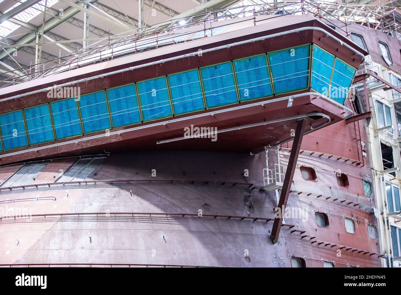 Wismar, Germany. 07th Jan, 2022. The future bridge of the cruise ship ...