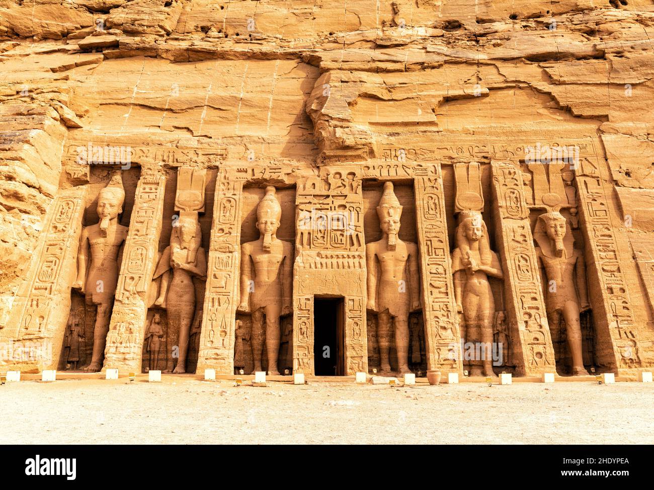 archaeology, cliff temple, abu simbel temples, archaeologies, cliff ...