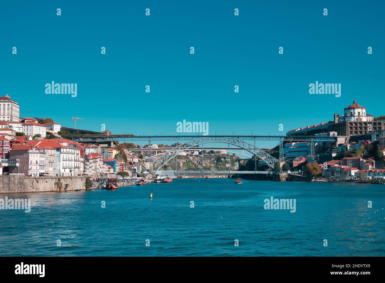 Luis I bridge, Porto, from River Douro Stock Photo - Alamy
