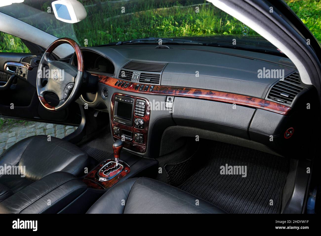 Mercedes -Benz S600 V12, luxury, lifestyle, car, vip car Stock Photo ...