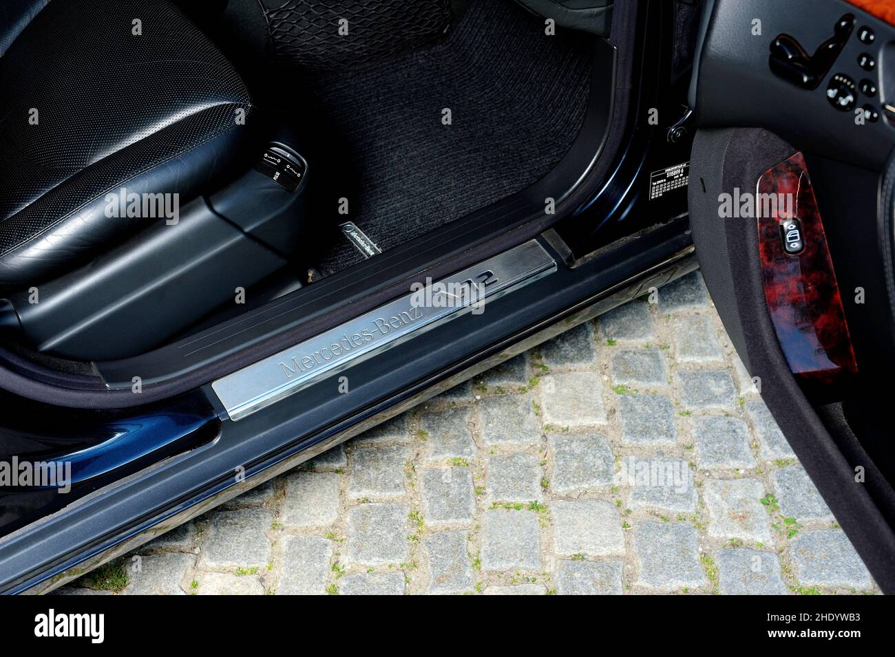 Mercedes -Benz S600 V12, luxury, lifestyle, car, vip car Stock Photo ...