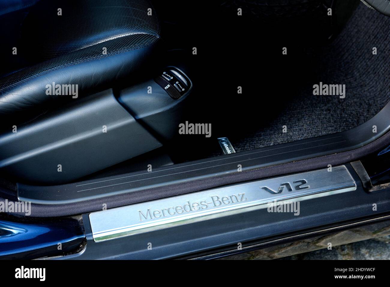 Mercedes -Benz S600 V12, luxury, lifestyle, car, vip car Stock Photo ...