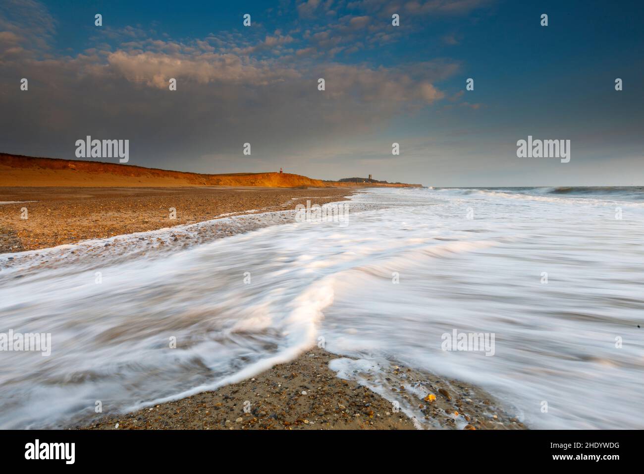 Happisburgh beach, norfolk hi-res stock photography and images - Alamy
