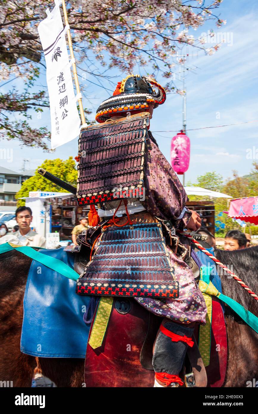 A Japanese man dressed as a Samurai General from the Warring States ...