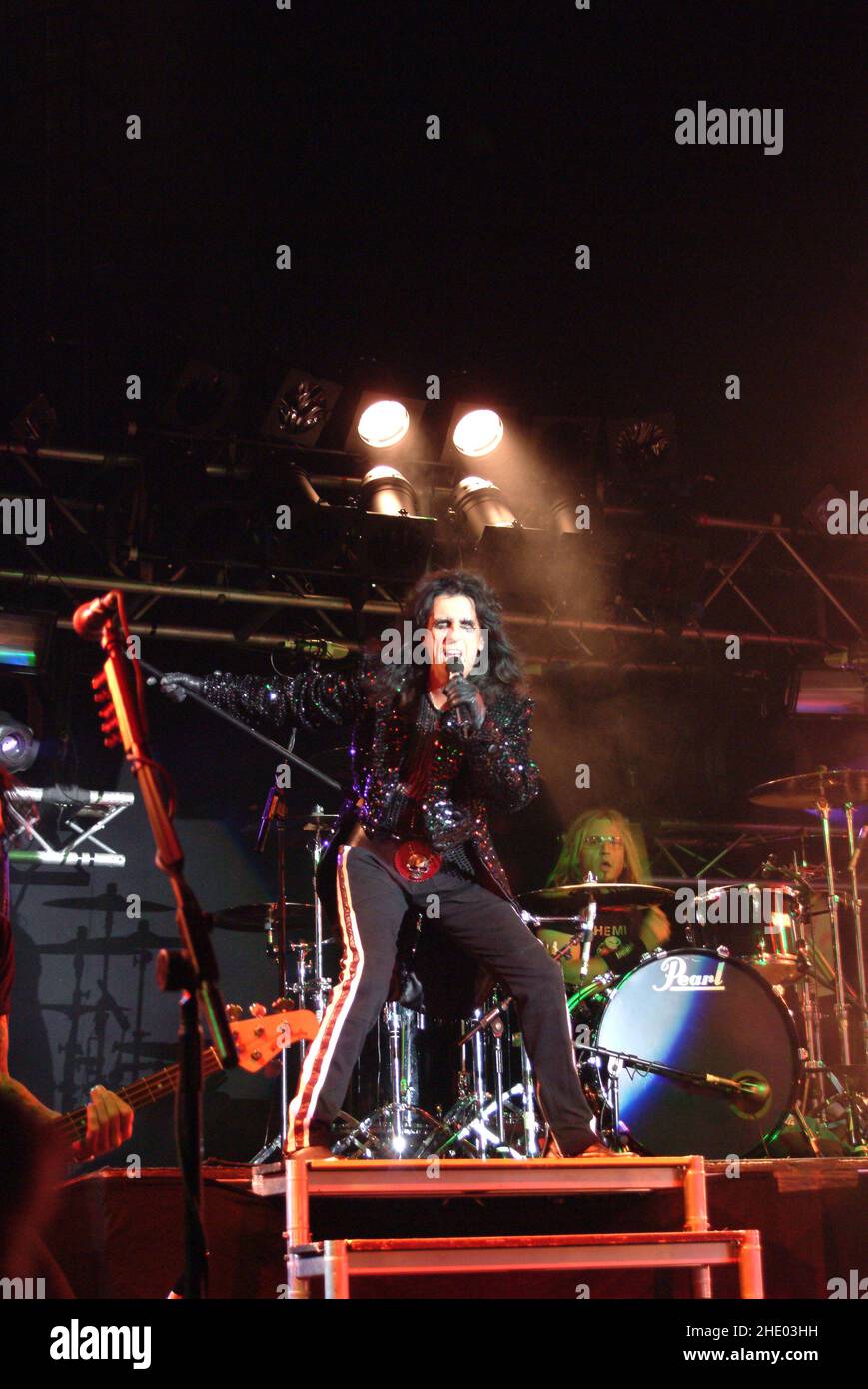 Schools out alice cooper hi-res stock photography and images - Alamy