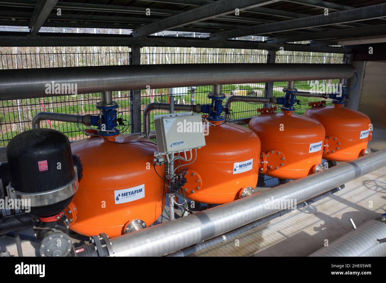 Pressure irrigation hi-res stock photography and images - Alamy