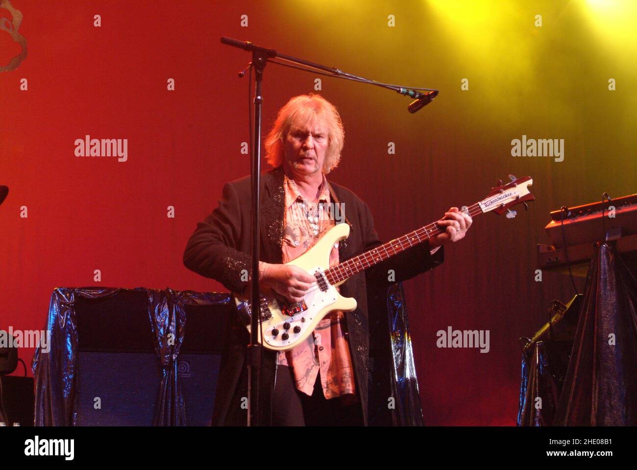 Yes Live in London Stock Photo - Alamy