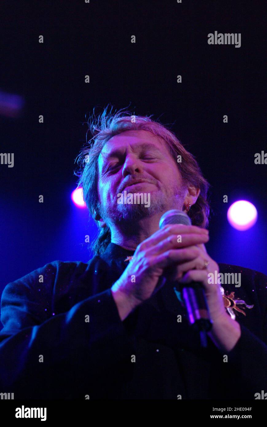 Yes Live in London Stock Photo - Alamy