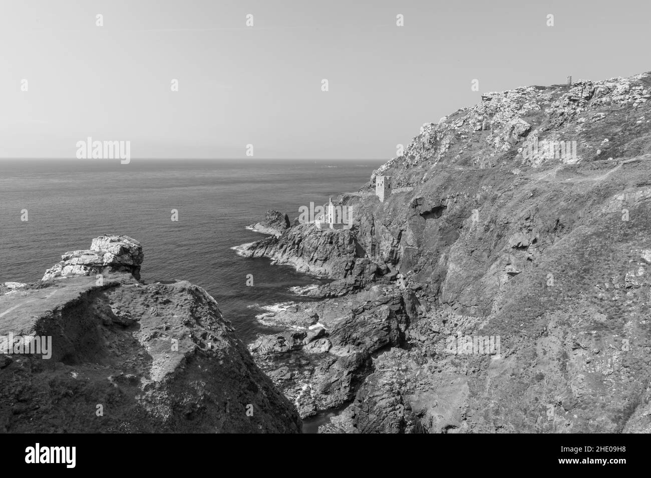 The engine houses at the Crowns mine at Botallack mine in Cornwall ...