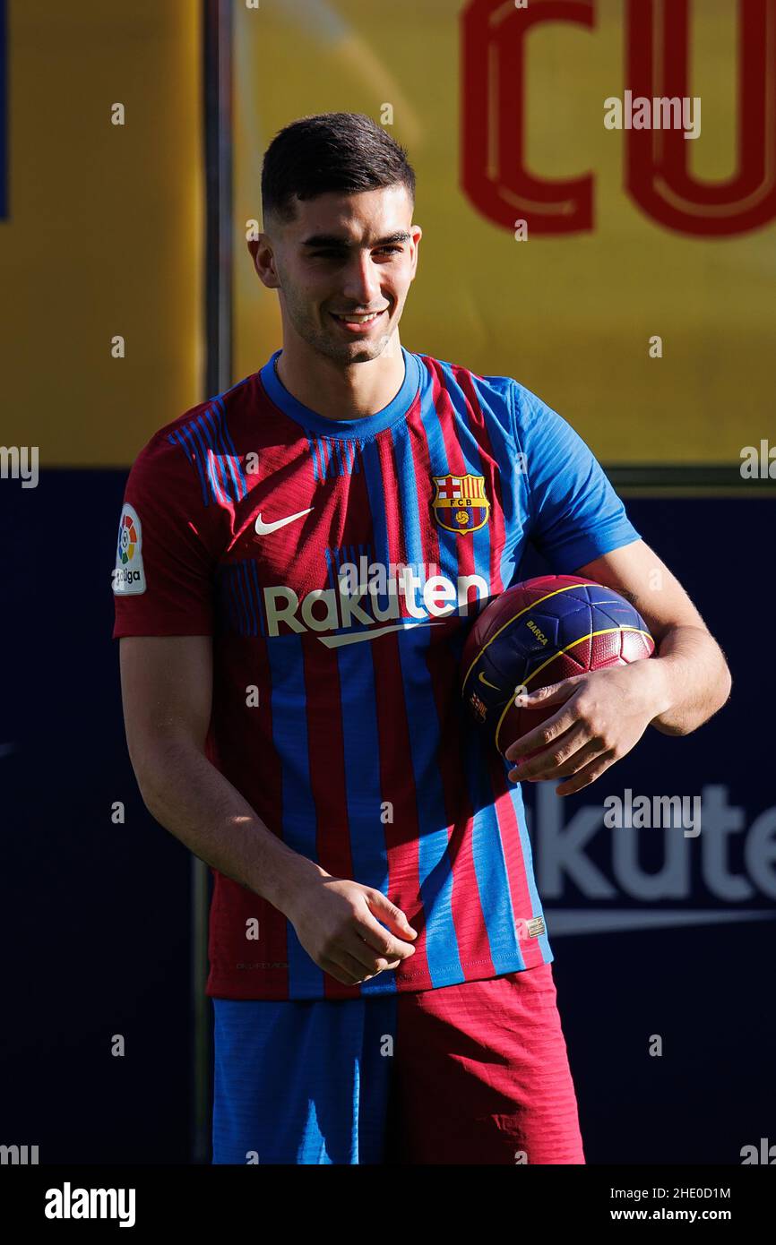 BARCELONA - JAN 3: Ferran Torres in action during the presentation ...