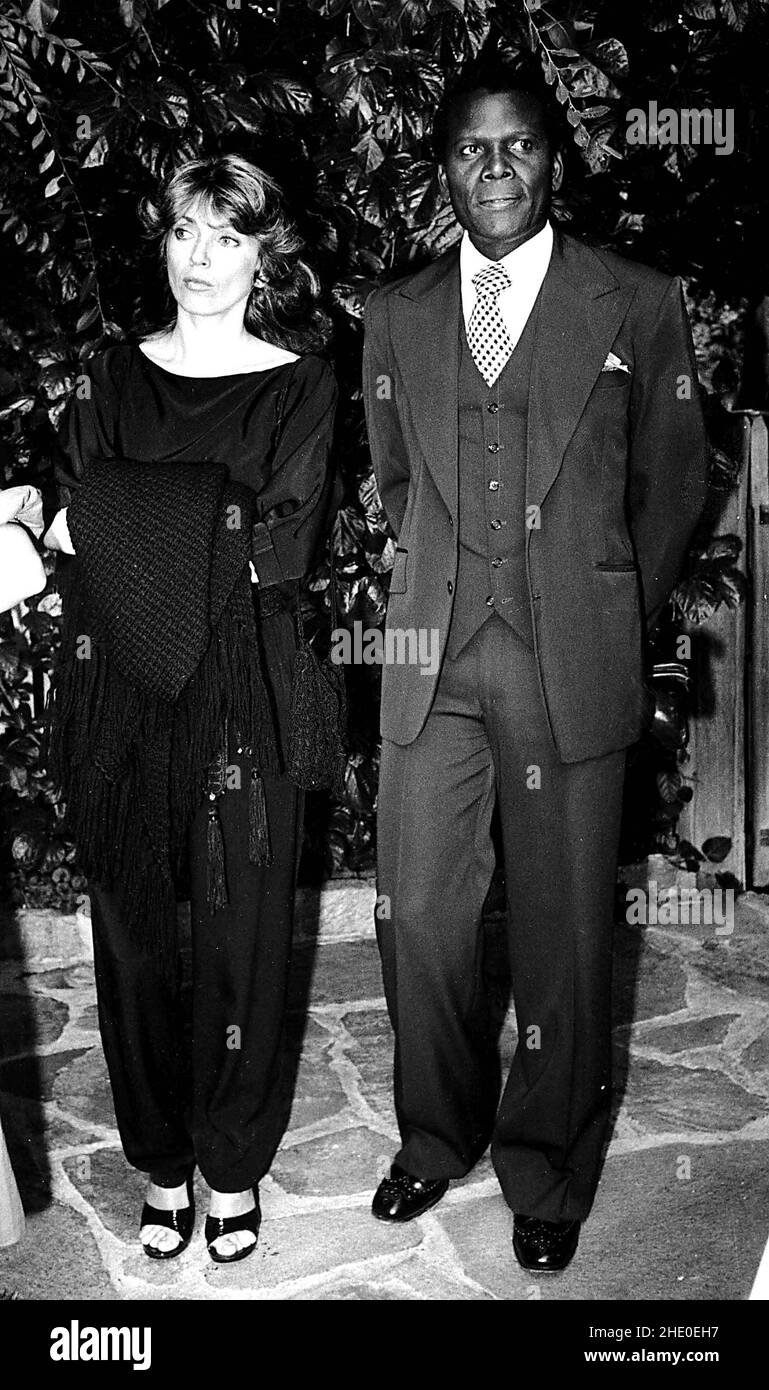 Sidney poitier and wife hi-res stock photography and images - Alamy