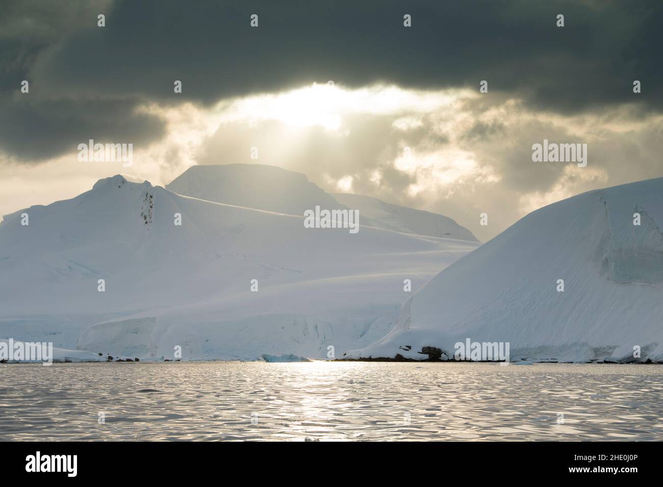 Sunshine illuminates Foyn Harbour, Antarctica Stock Photo - Alamy