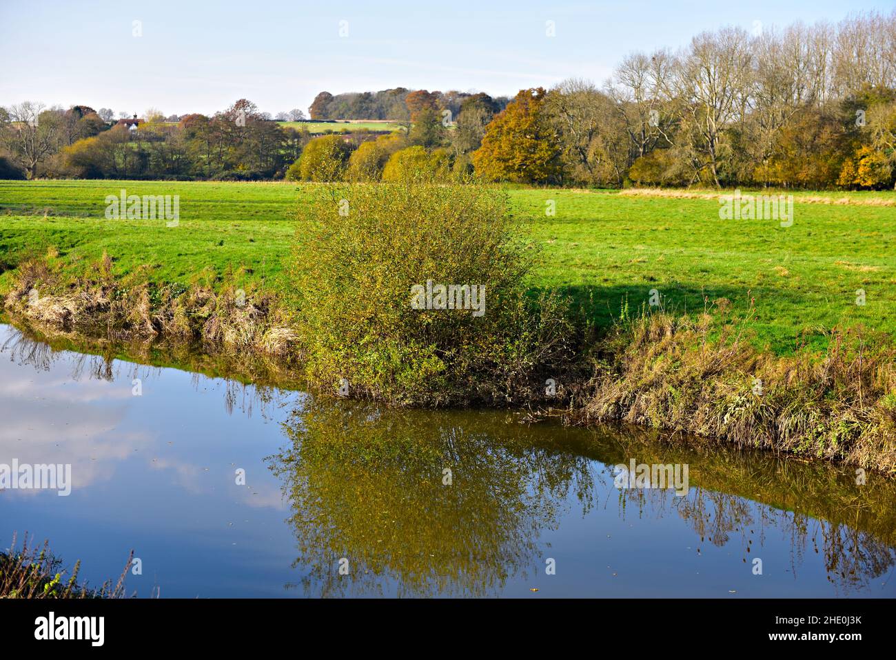 Late Autumn colours on the River Medway, near Leigh, Kent, England, UK ...