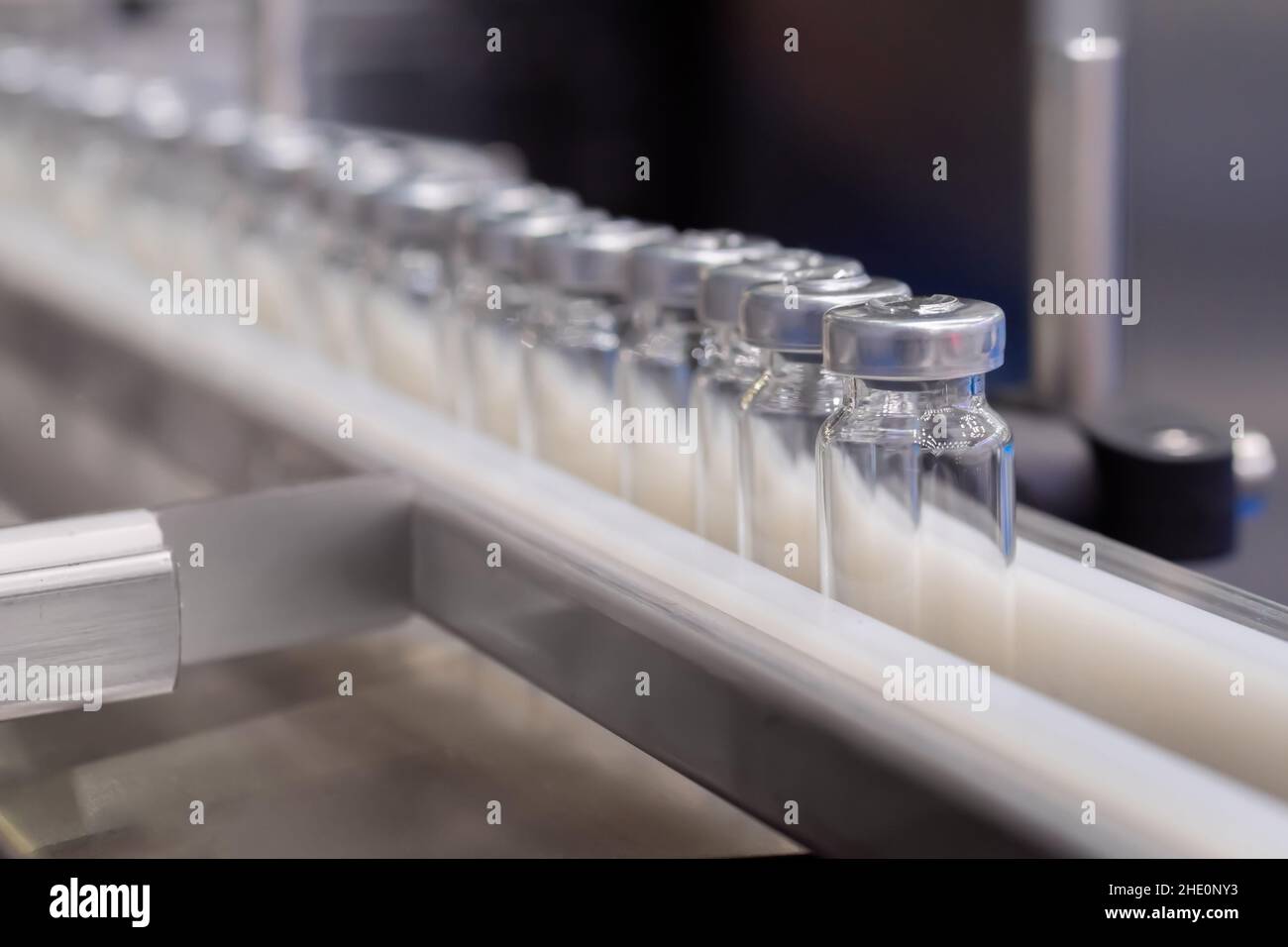 Conveyor belt medicine hi-res stock photography and images - Alamy