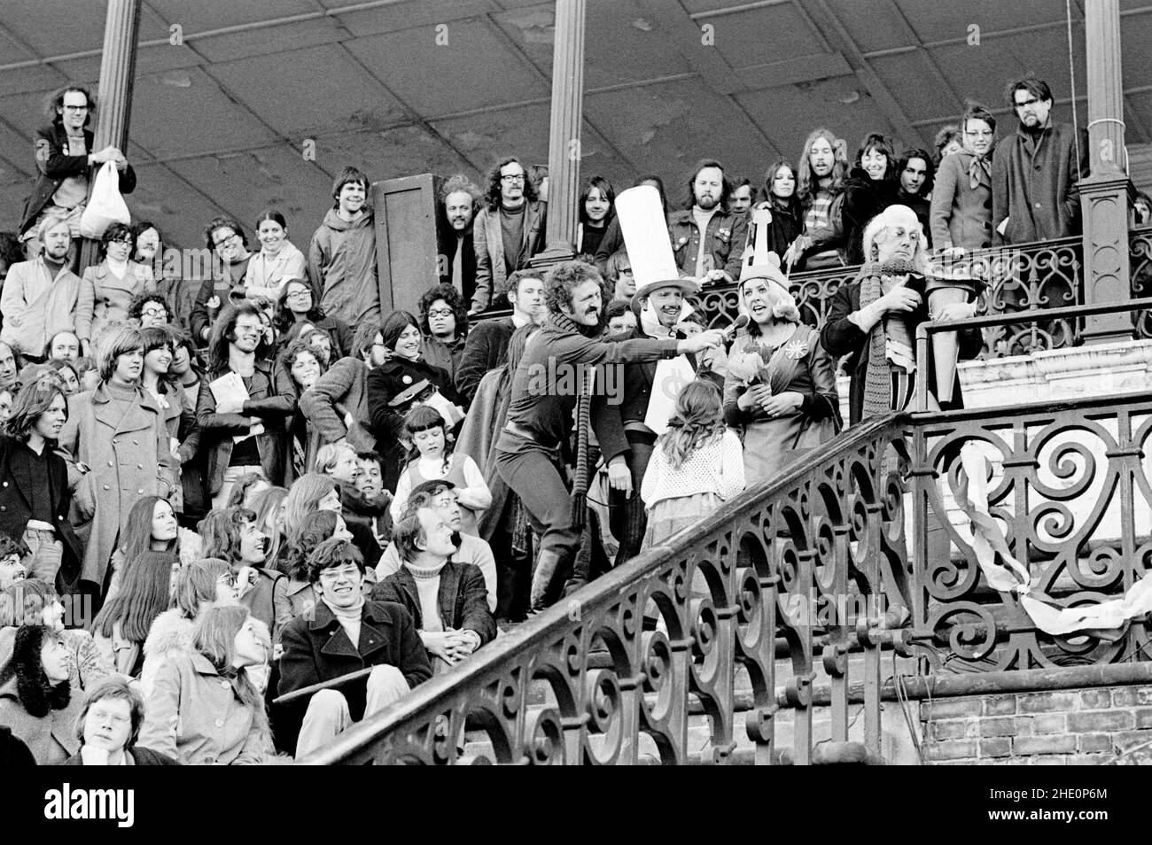 centre, l-r: Chris Malcolm (Narrator), Nigel Hawthorne (The Prime ...