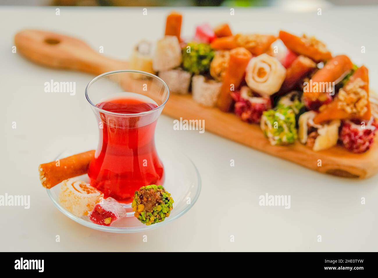 Traditional tea with locum sweets Turkish delight Stock Photo - Alamy