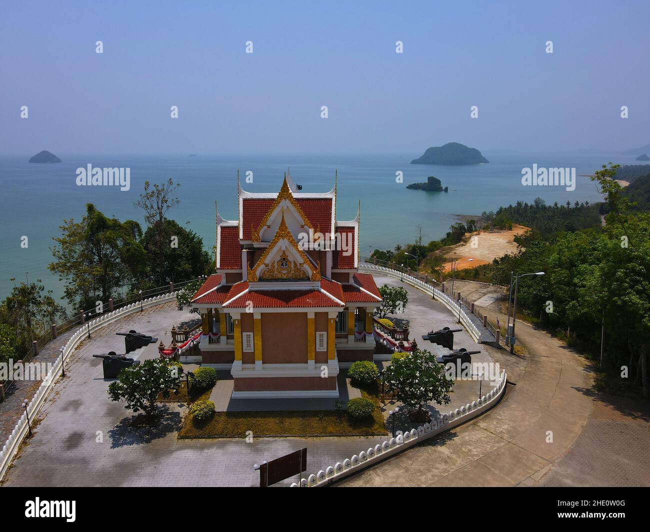 Memorial situated hi-res stock photography and images - Alamy