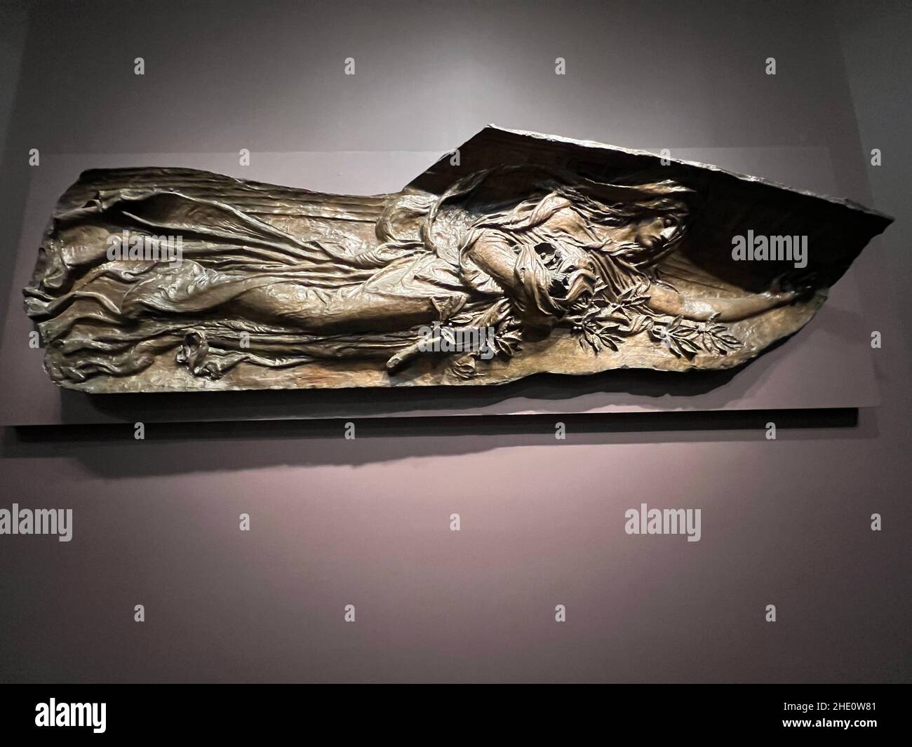 Winged figure hi-res stock photography and images - Alamy