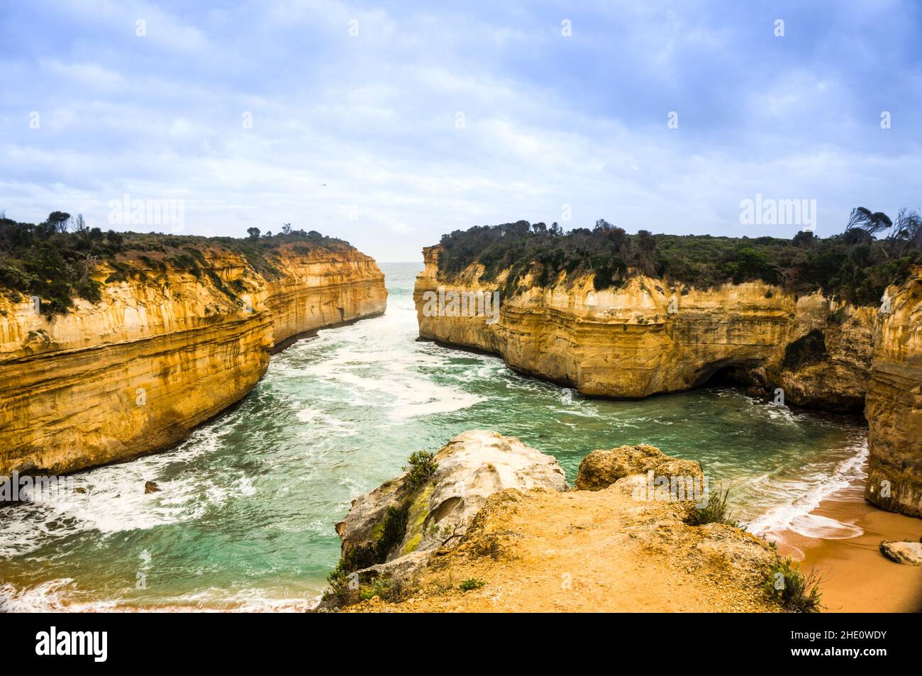 Landscape view of the Gibson Steps, Victoria. The Australia bay ...