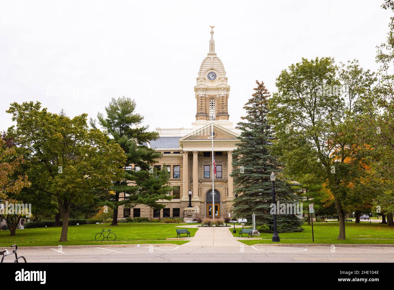 Mason, Michigan, USA - October 24, 2021: The Ingham County Courthouse Stock Photo - Alamy