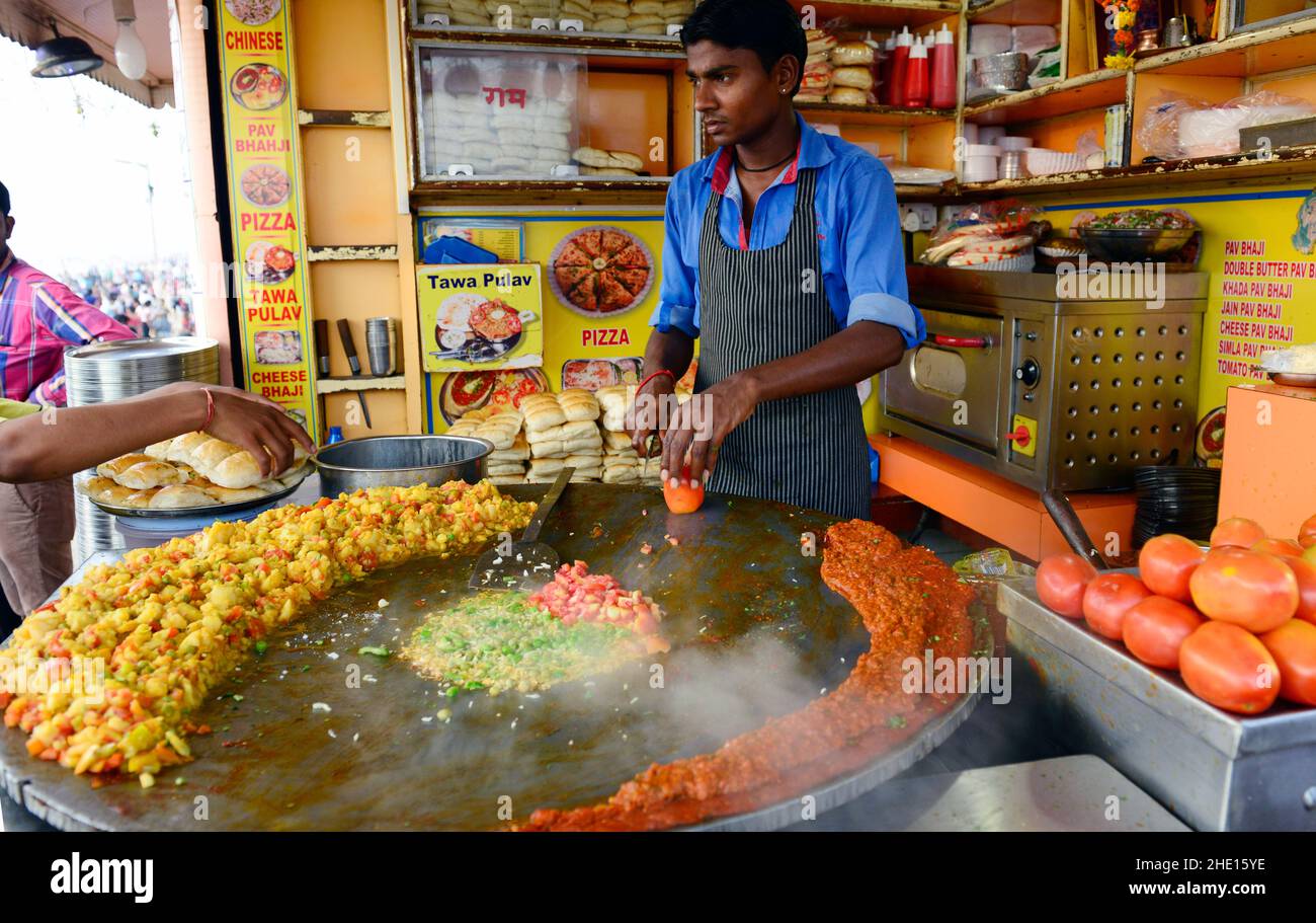 Pav Bhaji is one of Mumbai's most popular street food Stock Photo - Alamy