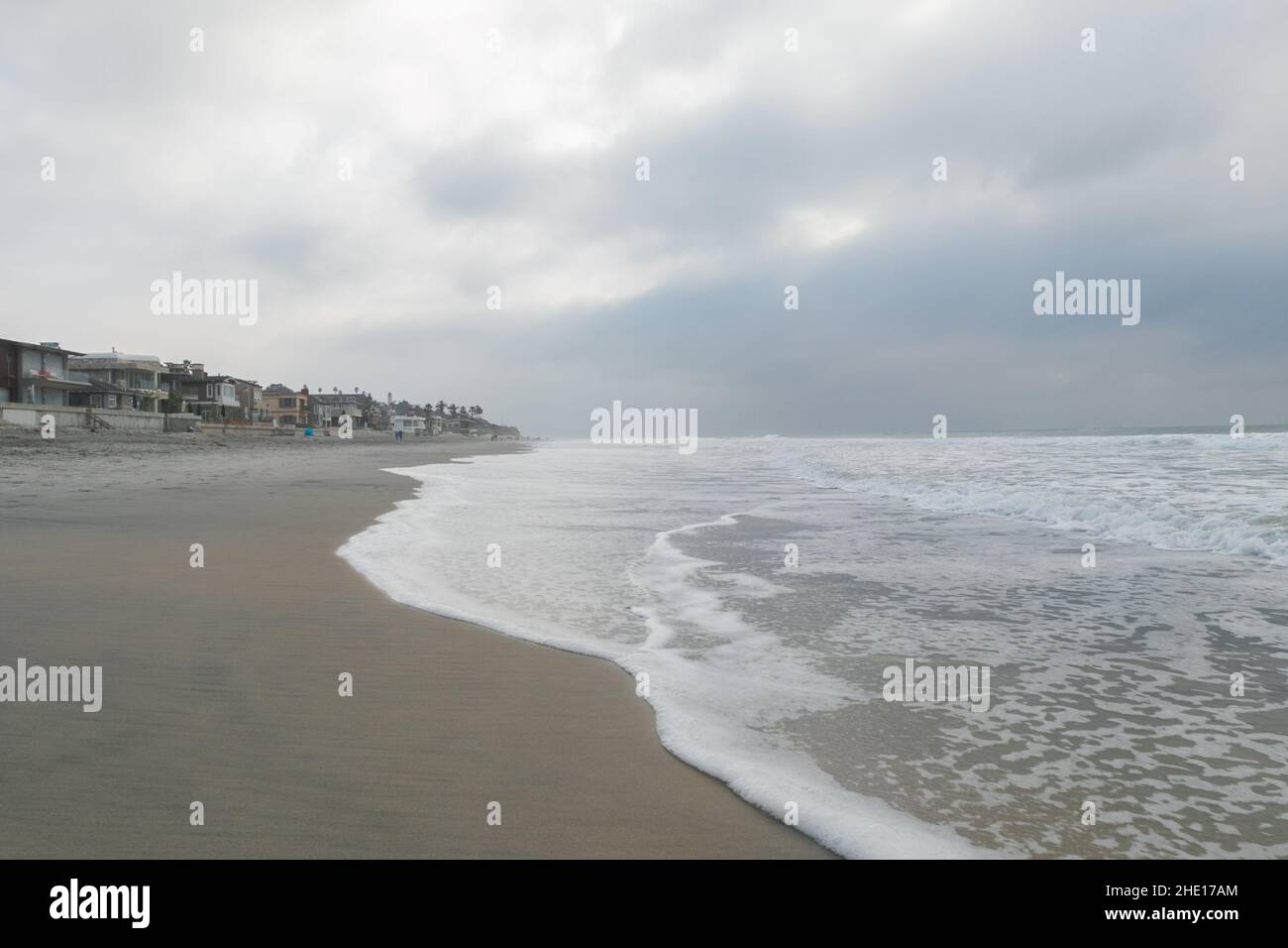 Del Mar Beach, California, USA. 7th Jan 2022. UK Weather: January 7 ...