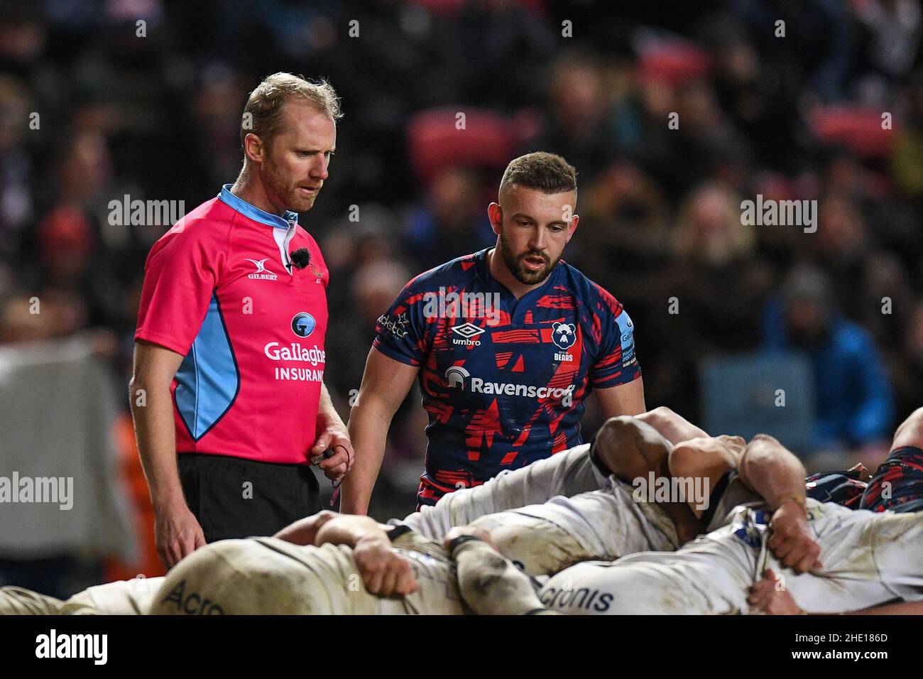 Andy Uren of Bristol Bears, and referee Wayne Barnes watch over a scrum ...