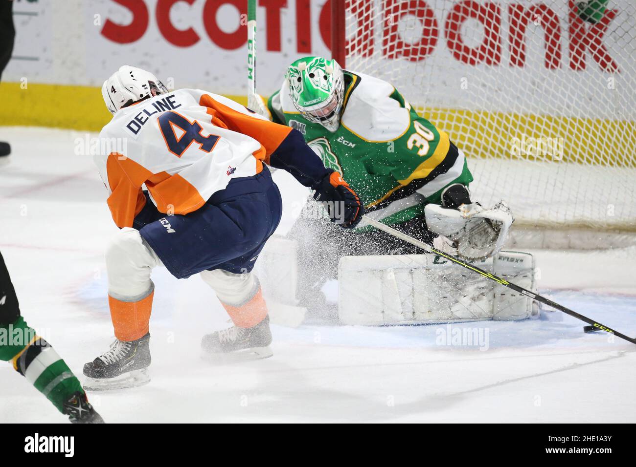 Brett brochu hi-res stock photography and images - Alamy