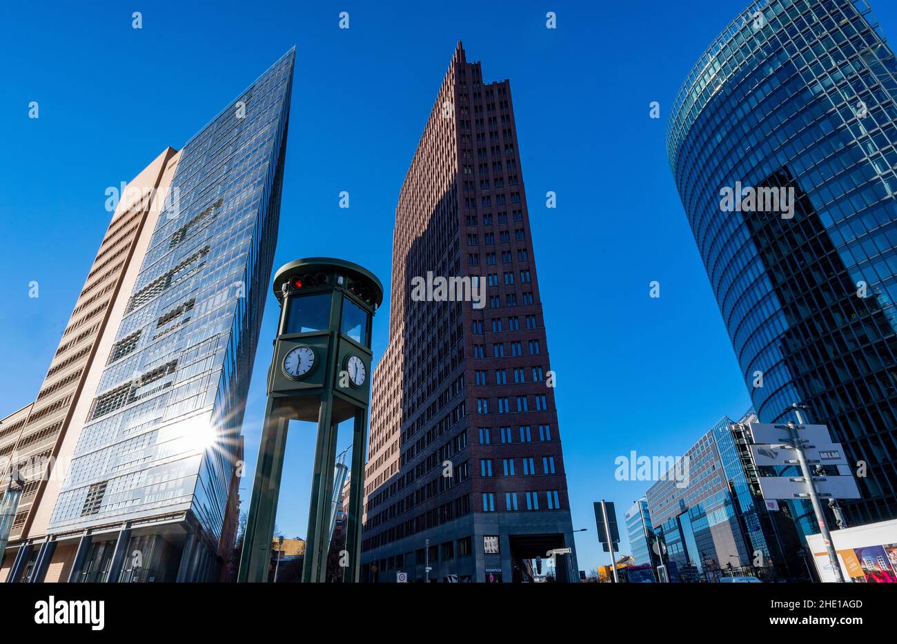 Berlin, Germany. 06th Jan, 2022. A replica of the traffic light tower ...