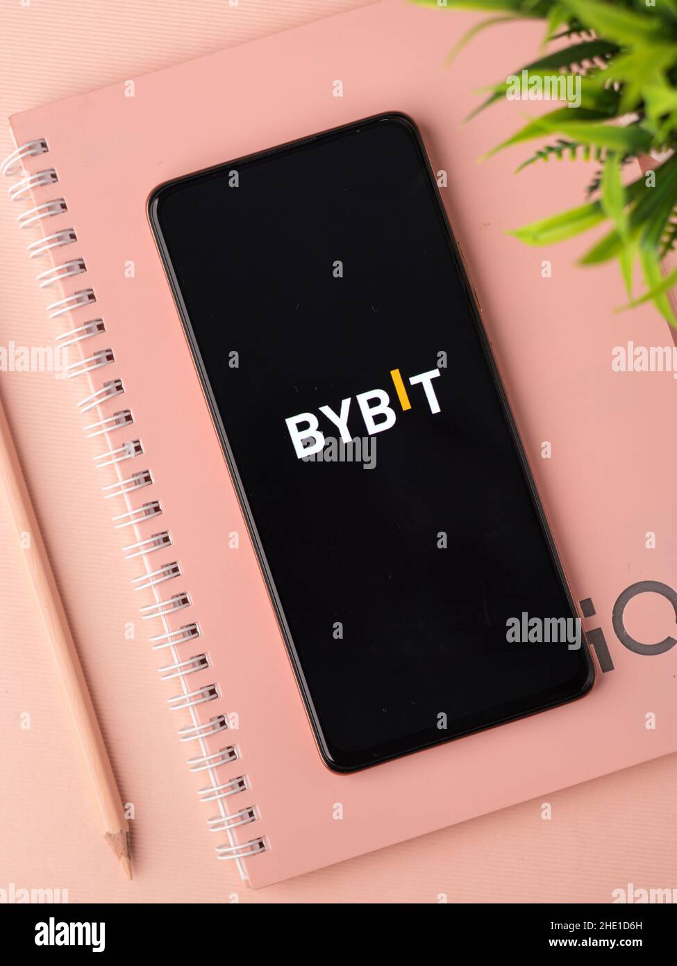 Bybit Logo High Resolution Stock Photography and Images - Alamy