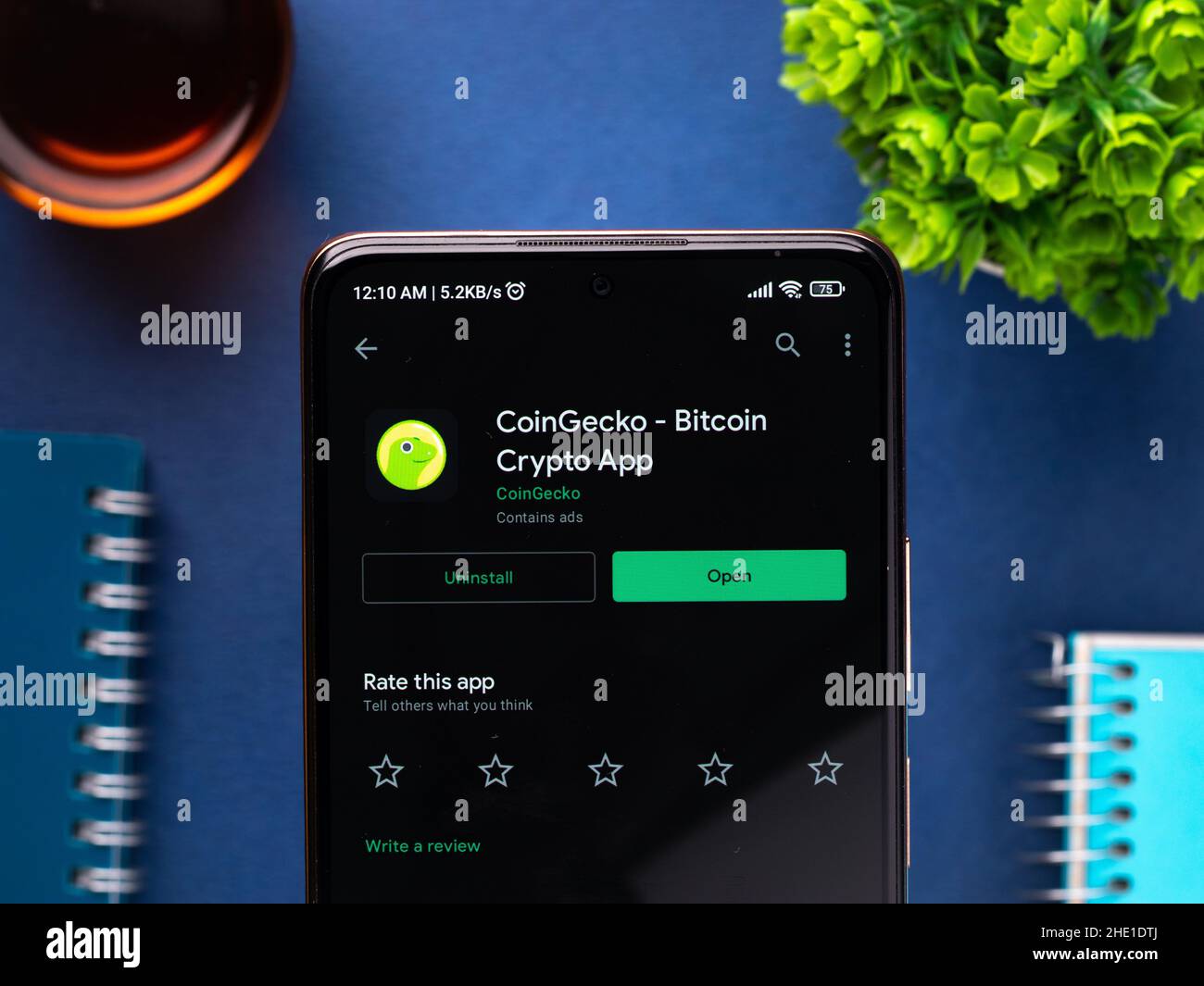West Bangal, India - January 7, 2022 : CoinGecko logo on phone screen ...