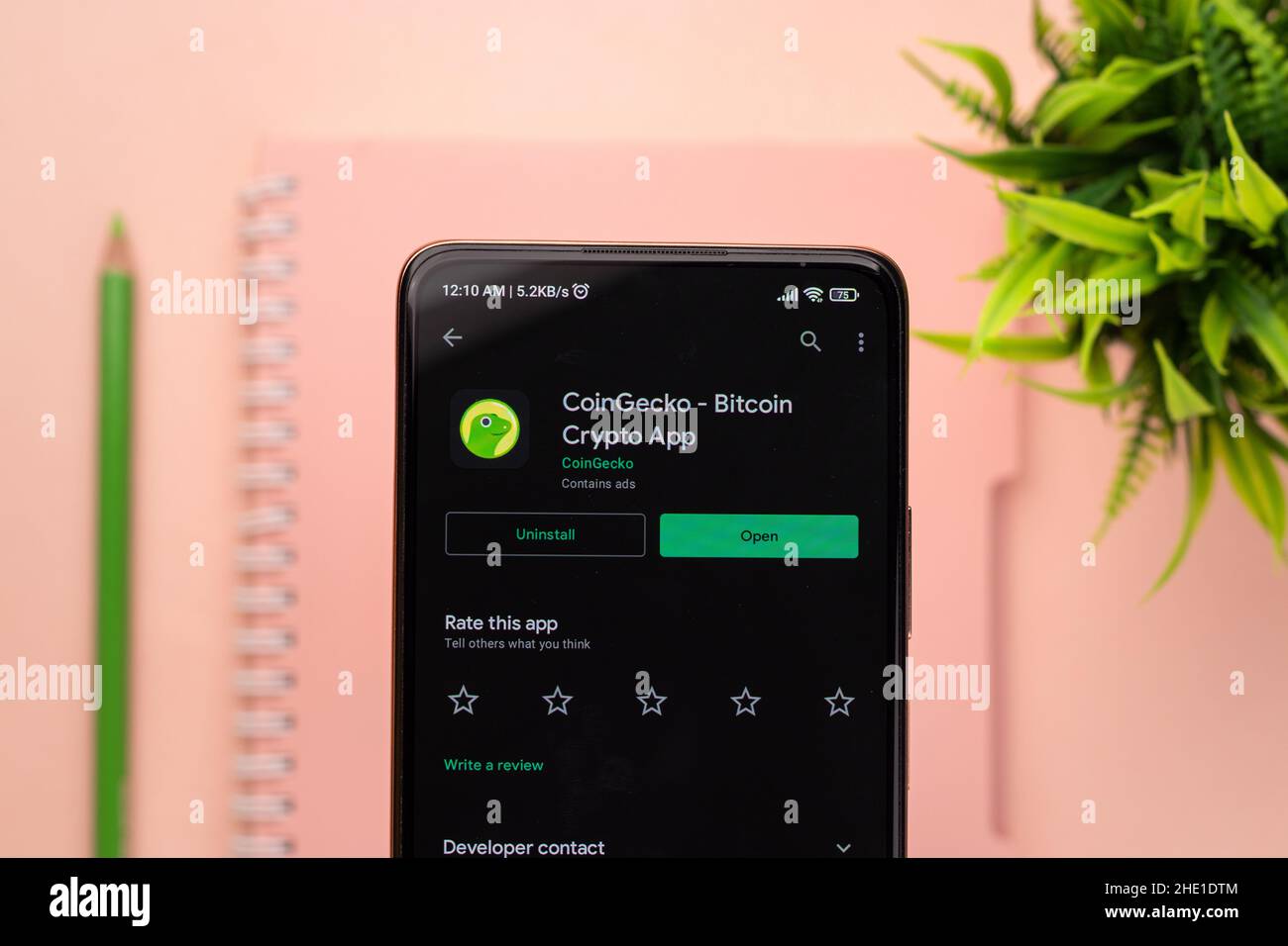 West Bangal, India - January 7, 2022 : CoinGecko logo on phone screen ...