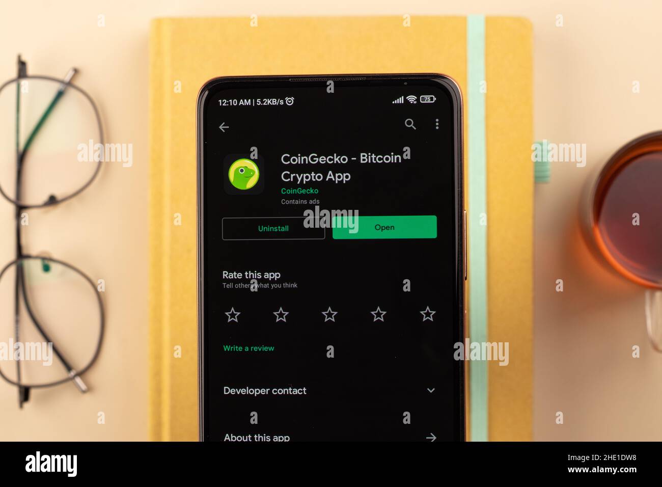 West Bangal, India - January 7, 2022 : CoinGecko logo on phone screen ...